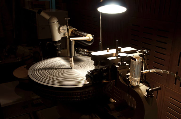 Furnace Record Pressing | Vinyl 101: How to Make a Vinyl Record